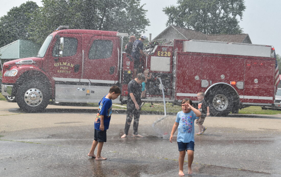 Gilman holds ‘Sunday Funday’ to raise money for city park improvements ...